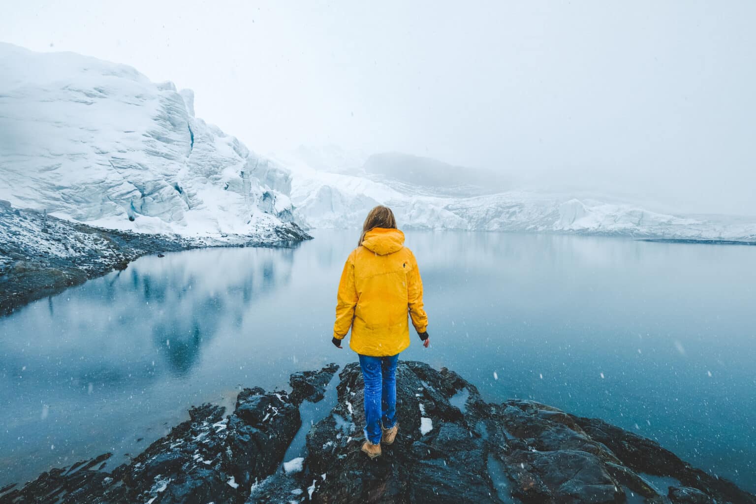 Packing For A Long Trip No Matter The Season - A Travelers Trail