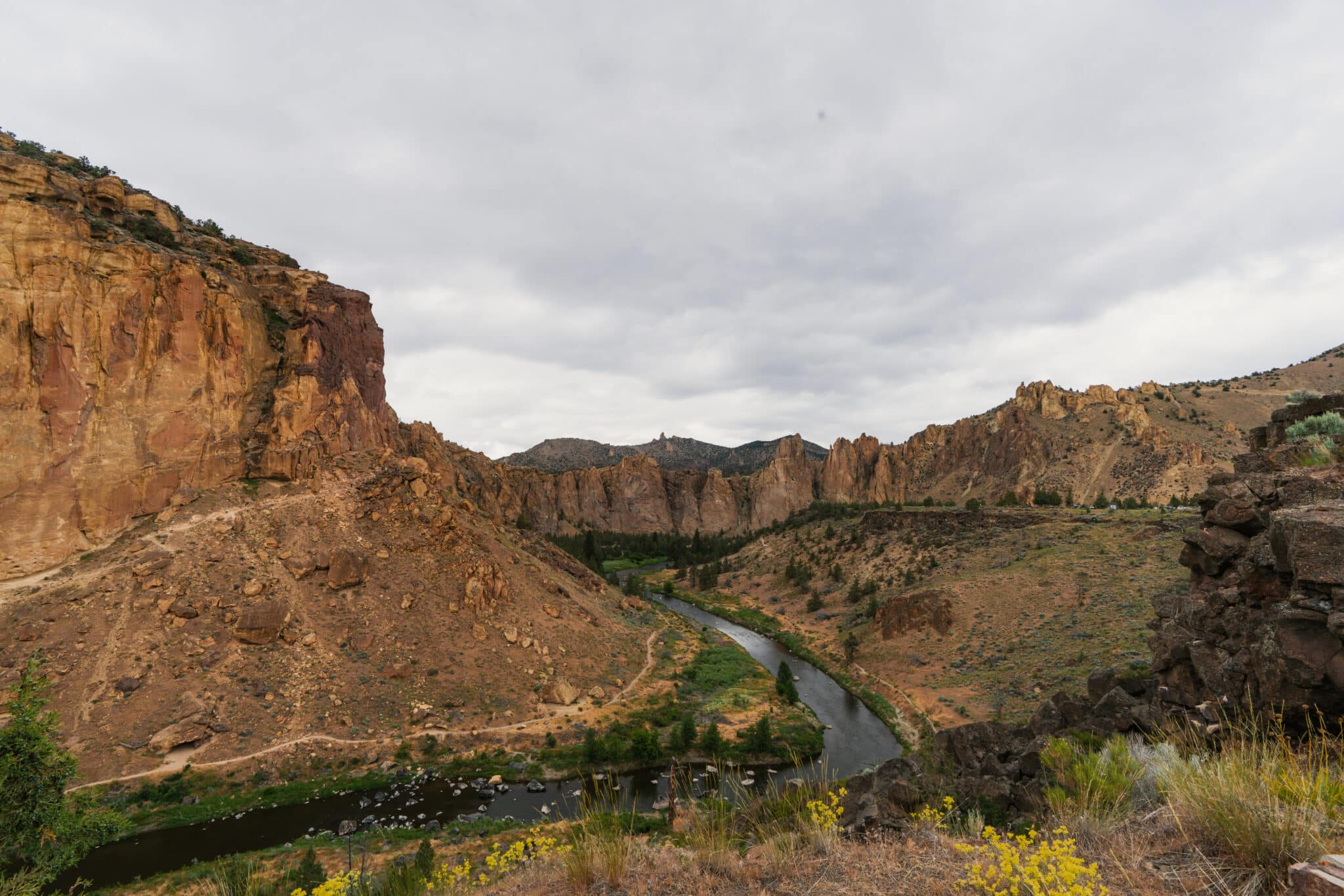 A Guide to Smith Rock State Park: A Gem in the Heart of Oregon - A ...